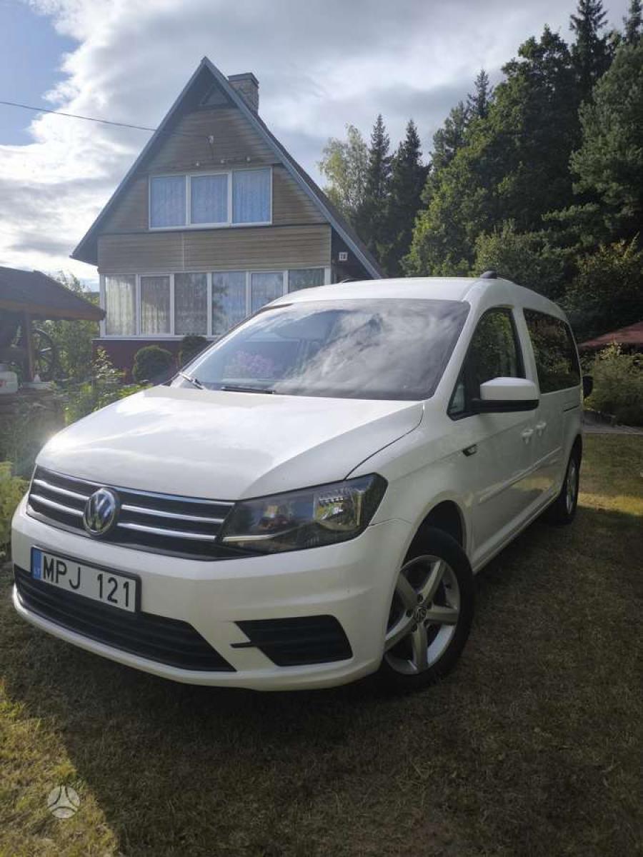 White Volkswagen Caddy 2018 in Kaunas, with an engine capacity of 2.00 L and mileage of 129 thousand km for 15500 €, photo 1 on AUTOMOTO.COM.LV
