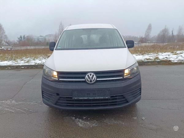 White Volkswagen Caddy 2019 in Panevezys, with an engine capacity of 2.00 L and mileage of 290 thousand km for 9100 €, photo 1 on AUTOMOTO.COM.LV