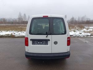 White Volkswagen Caddy 2019 in Panevezys, with an engine capacity of 2.00 L and mileage of 290 thousand km for 9100 €, photo 2 on AUTOMOTO.COM.LV
