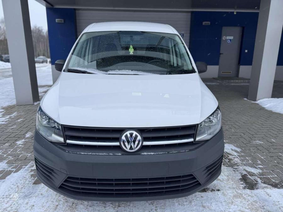 Balts Volkswagen Caddy 2019 Kauņa, ar dzinēja tilpumu 1.97 L un nobraukumu 86 tūkst. km par 17550 €, foto 3 vietnē AUTOMOTO.COM.LV