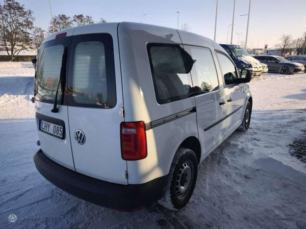 Balts Volkswagen Caddy 2019 Šauļi, ar dzinēja tilpumu 1.97 L un nobraukumu 242 tūkst. km par 9900 €, foto 4 vietnē AUTOMOTO.COM.LV