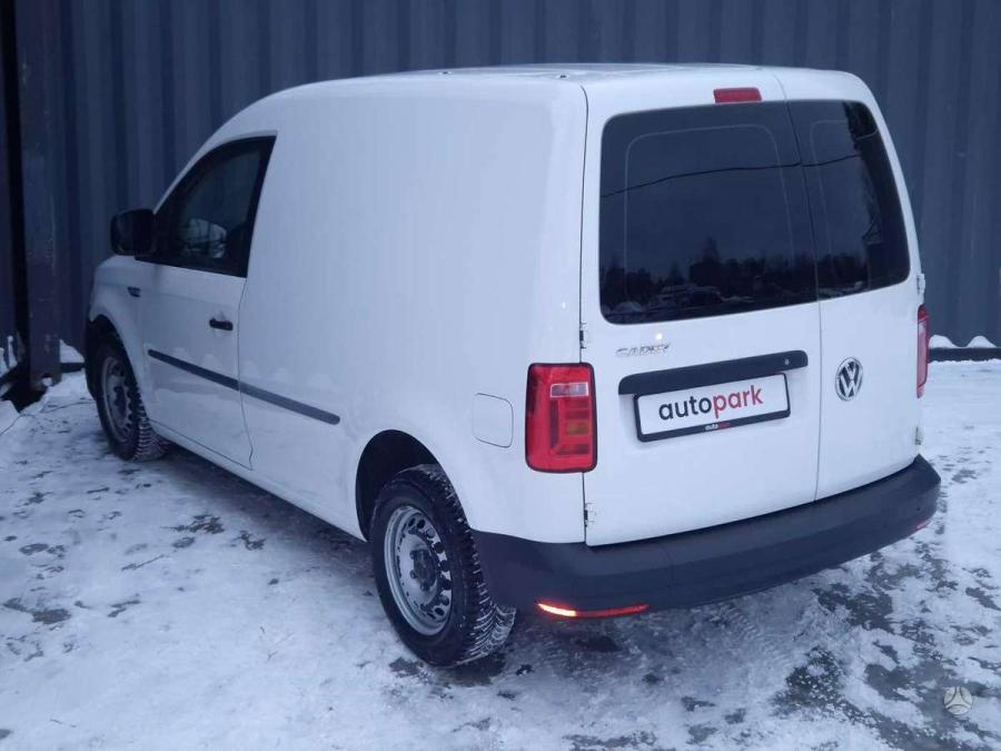 Balts Volkswagen Caddy 2019 Viļņa, ar dzinēja tilpumu 1.97 L un nobraukumu 76 tūkst. km par 9500 €, foto 4 vietnē AUTOMOTO.COM.LV