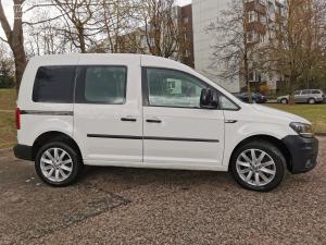 White Volkswagen Caddy 2019 in Vilnius, with an engine capacity of 2.00 L and mileage of 204 thousand km for 9500 €, photo  on AUTOMOTO.COM.LV