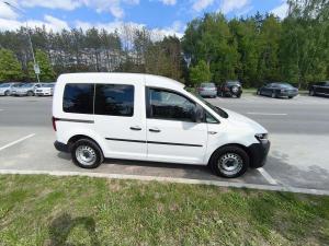 White Volkswagen Caddy 2019 in Vilnius, with an engine capacity of 1.97 L and mileage of 123 thousand km for 10000 €, photo 4 on AUTOMOTO.COM.LV
