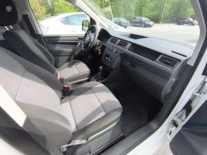 White Volkswagen Caddy 2019 in Vilnius, with an engine capacity of 1.97 L and mileage of 123 thousand km for 10000 €, photo 6 on AUTOMOTO.COM.LV