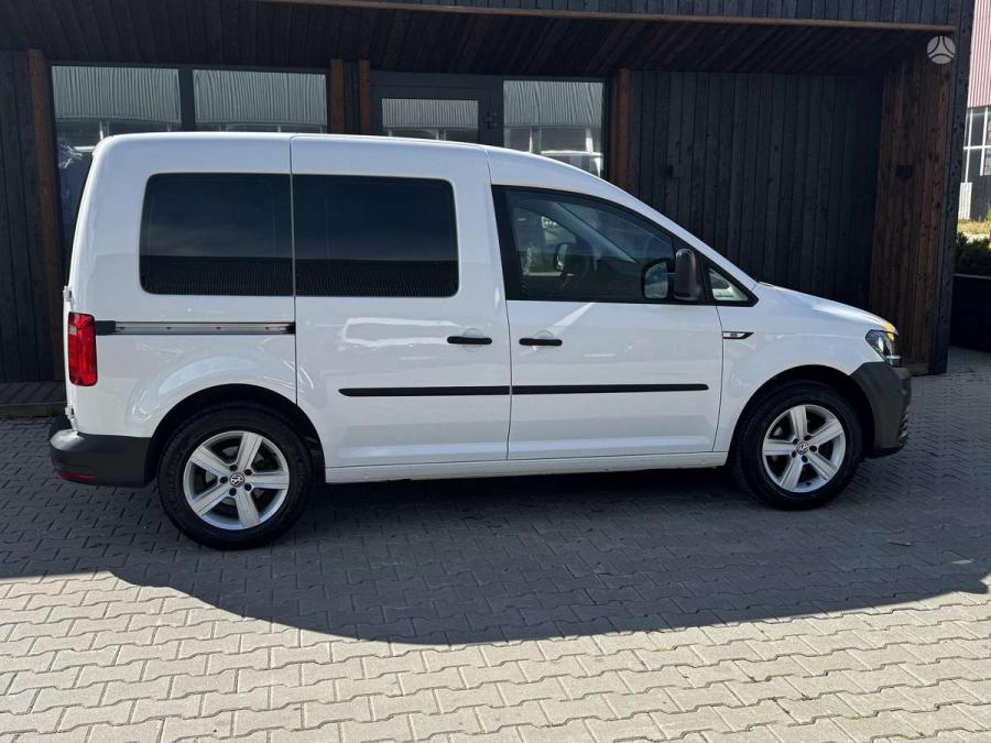 Balts Volkswagen Caddy 2019 Kauņa, ar dzinēja tilpumu 1.20 L un nobraukumu 158 tūkst. km par 8250 €, foto 19 vietnē AUTOMOTO.COM.LV