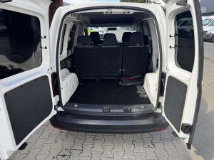 Balts Volkswagen Caddy 2019 Kauņa, ar dzinēja tilpumu 1.20 L un nobraukumu 158 tūkst. km par 8250 €, foto 22 vietnē AUTOMOTO.COM.LV
