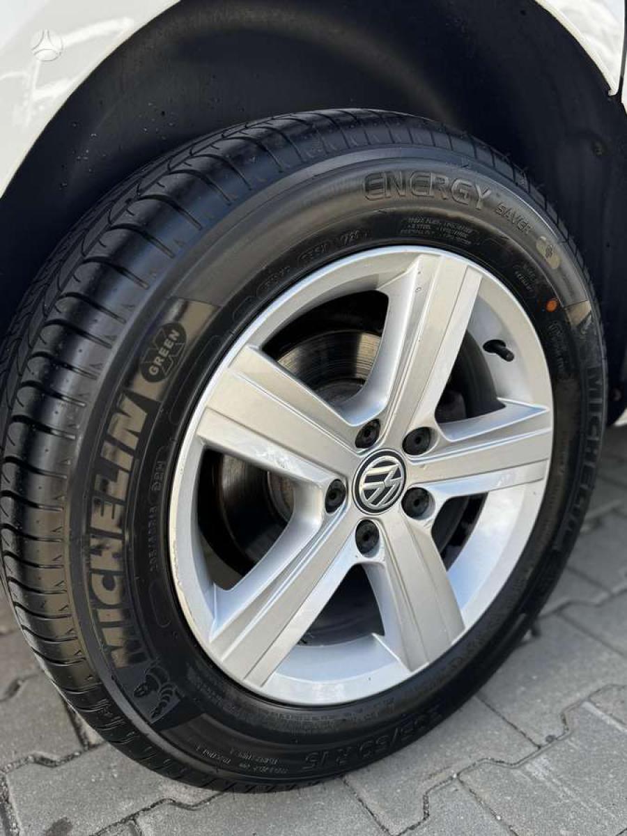 Balts Volkswagen Caddy 2019 Kauņa, ar dzinēja tilpumu 1.20 L un nobraukumu 158 tūkst. km par 8250 €, foto 28 vietnē AUTOMOTO.COM.LV