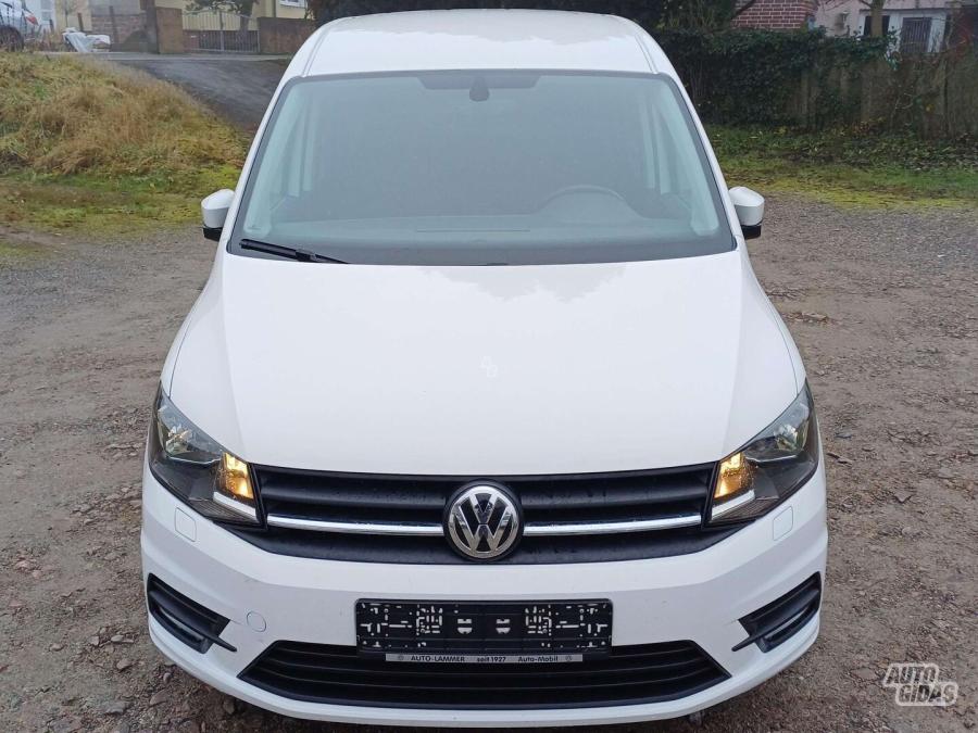 White Volkswagen Caddy 2020 in Kaunas, with an engine capacity of 0.00 L and mileage of 55 thousand km for 28467 €, photo 1 on AUTOMOTO.COM.LV