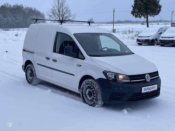 White Volkswagen Caddy 2020 in Ukmerge, with an engine capacity of 1.97 L and mileage of 99 thousand km for 9900 €, photo 3 on AUTOMOTO.COM.LV