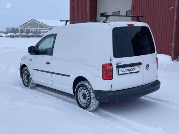 Balts Volkswagen Caddy 2020 Ukmergė, ar dzinēja tilpumu 1.97 L un nobraukumu 99 tūkst. km par 9900 €, foto 5 vietnē AUTOMOTO.COM.LV