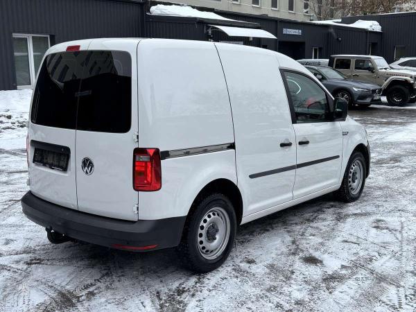 Balts Volkswagen Caddy 2020 Viļņa, ar dzinēja tilpumu 1.97 L un nobraukumu 137 tūkst. km par 9700 €, foto 5 vietnē AUTOMOTO.COM.LV