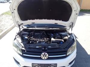 White Volkswagen Caddy 2020 in Kaunas, with an engine capacity of 2.00 L and mileage of 395 thousand km for 10500 €, photo 7 on AUTOMOTO.COM.LV