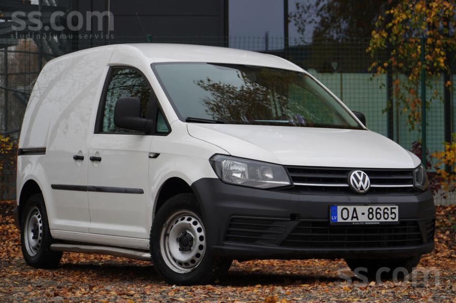 White Volkswagen Caddy 2020 in Riga, with an engine capacity of 2.00 L and mileage of 242 thousand km for 8990 €, photo 4 on AUTOMOTO.COM.LV