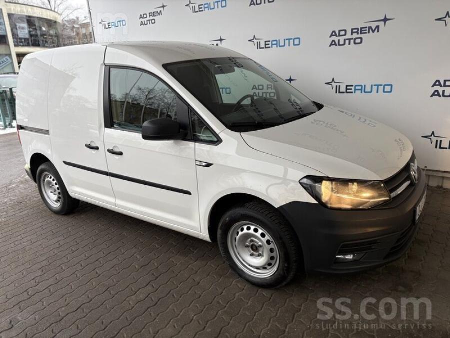 White Volkswagen Caddy 2020 in Riga, with an engine capacity of 2.00 L and mileage of 123 thousand km for 14500 €, photo 9 on AUTOMOTO.COM.LV