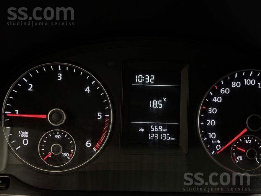 White Volkswagen Caddy 2020 in Riga, with an engine capacity of 2.00 L and mileage of 123 thousand km for 14500 €, photo 14 on AUTOMOTO.COM.LV