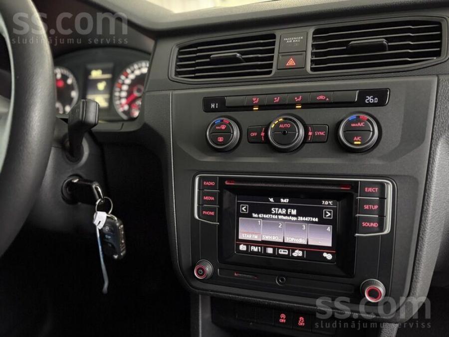 White Volkswagen Caddy 2020 in Riga, with an engine capacity of 2.00 L and mileage of 123 thousand km for 14500 €, photo 18 on AUTOMOTO.COM.LV