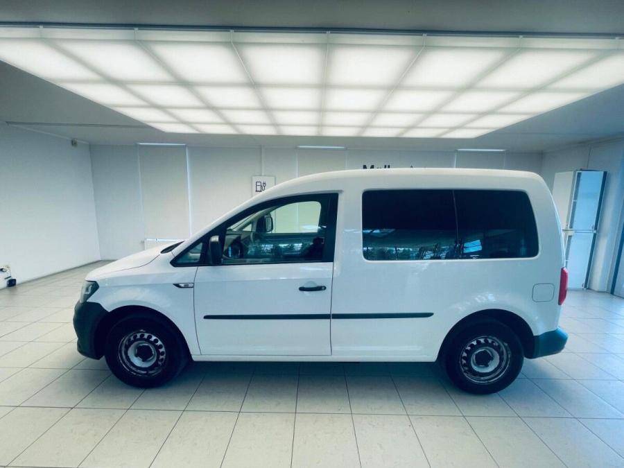 Balts Volkswagen Caddy 2020 Jehvi, ar dzinēja tilpumu 2.00 L un nobraukumu 151 tūkst. km par 11850 €, foto 5 vietnē AUTOMOTO.COM.LV