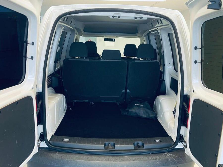 Balts Volkswagen Caddy 2020 Jehvi, ar dzinēja tilpumu 2.00 L un nobraukumu 151 tūkst. km par 11850 €, foto 10 vietnē AUTOMOTO.COM.LV