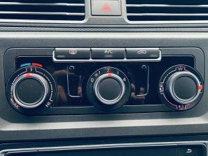 Balts Volkswagen Caddy 2020 Jehvi, ar dzinēja tilpumu 2.00 L un nobraukumu 151 tūkst. km par 11850 €, foto 16 vietnē AUTOMOTO.COM.LV