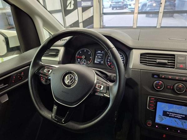 White Volkswagen Caddy 2020 in Kaunas, with an engine capacity of 1.97 L and mileage of 186 thousand km for 14900 €, photo 8 on AUTOMOTO.COM.LV