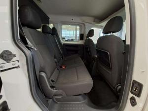 White Volkswagen Caddy 2020 in Kaunas, with an engine capacity of 1.97 L and mileage of 186 thousand km for 14900 €, photo 26 on AUTOMOTO.COM.LV