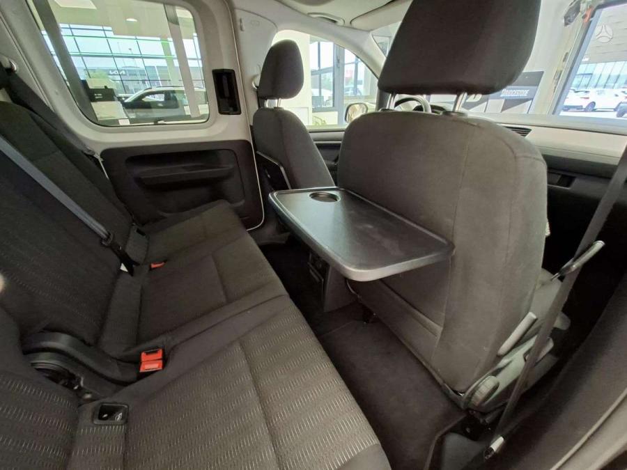 White Volkswagen Caddy 2020 in Kaunas, with an engine capacity of 1.97 L and mileage of 186 thousand km for 14900 €, photo 27 on AUTOMOTO.COM.LV