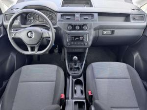 White Volkswagen Caddy 2020 in Vilnius, with an engine capacity of 2.00 L and mileage of 44 thousand km for 14500 €, photo 4 on AUTOMOTO.COM.LV