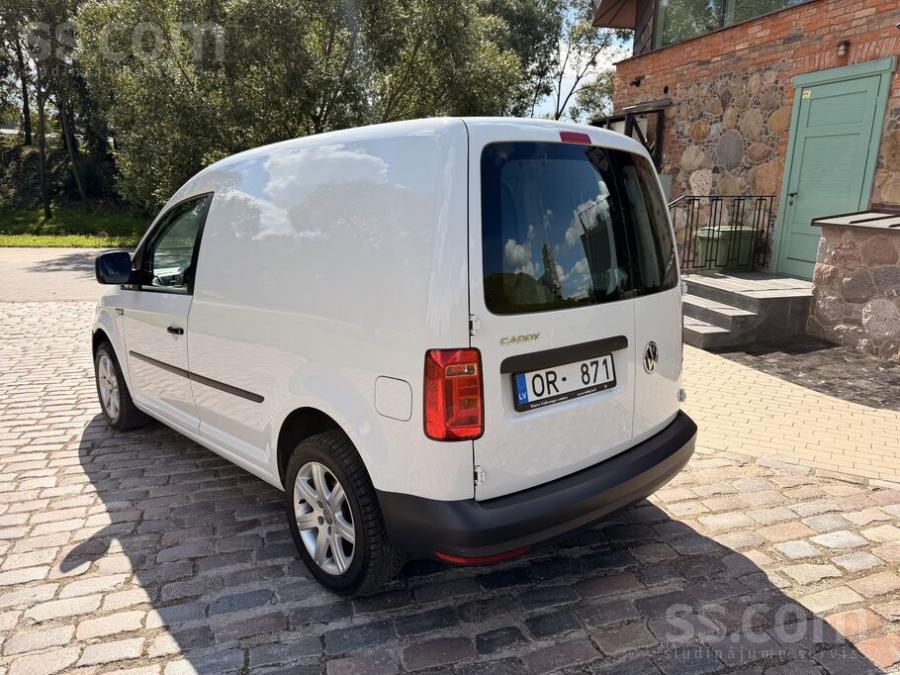 Balts Volkswagen Caddy 2020 Rēzekne, ar dzinēja tilpumu 2.00 L un nobraukumu 0 tūkst. km par 9650 €, foto 8 vietnē AUTOMOTO.COM.LV