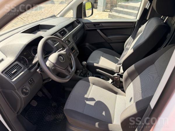 Balts Volkswagen Caddy 2020 Rēzekne, ar dzinēja tilpumu 2.00 L un nobraukumu 0 tūkst. km par 9650 €, foto 9 vietnē AUTOMOTO.COM.LV
