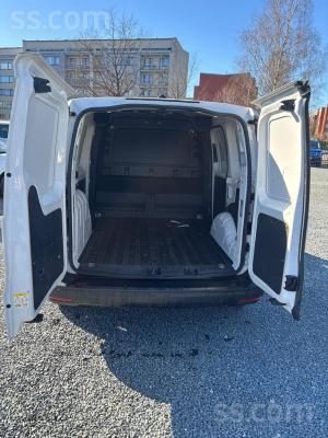 Balts Volkswagen Caddy 2021 Jelgava, ar dzinēja tilpumu 2.00 L un nobraukumu 89 tūkst. km par 16900 €, foto 5 vietnē AUTOMOTO.COM.LV