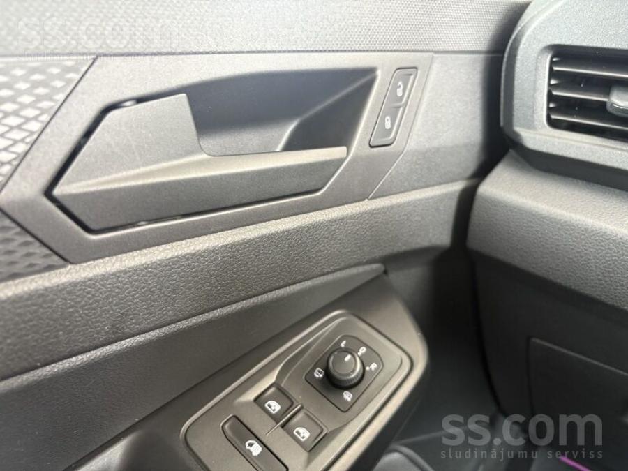 Balts Volkswagen Caddy 2021 Rīga, ar dzinēja tilpumu 2.00 L un nobraukumu 132 tūkst. km par 15000 €, foto 14 vietnē AUTOMOTO.COM.LV