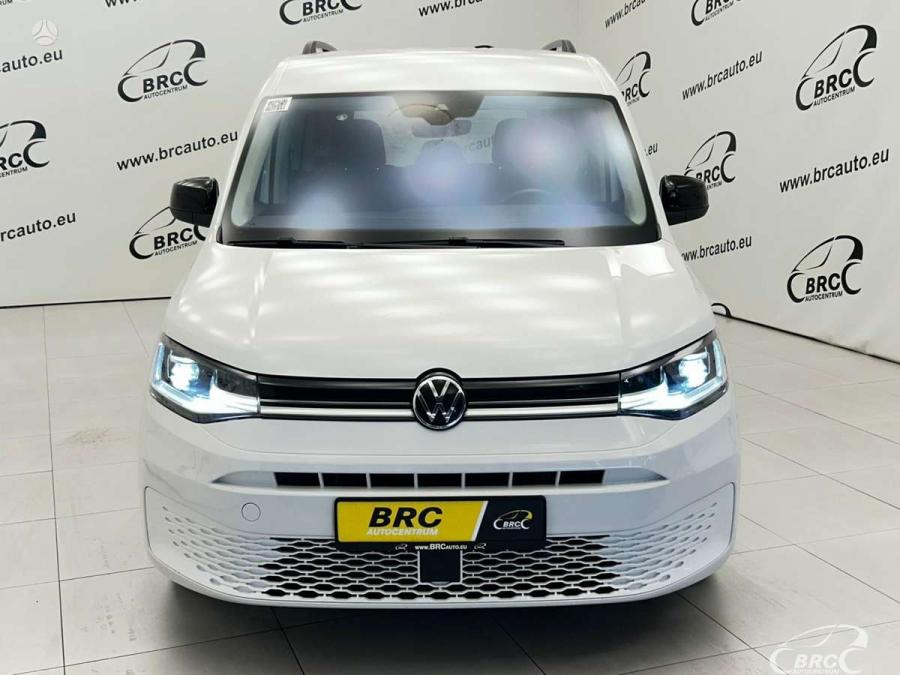 White Volkswagen Caddy 2021 in Vilnius, with an engine capacity of 1.97 L and mileage of 235 thousand km for 18800 €, photo 25 on AUTOMOTO.COM.LV