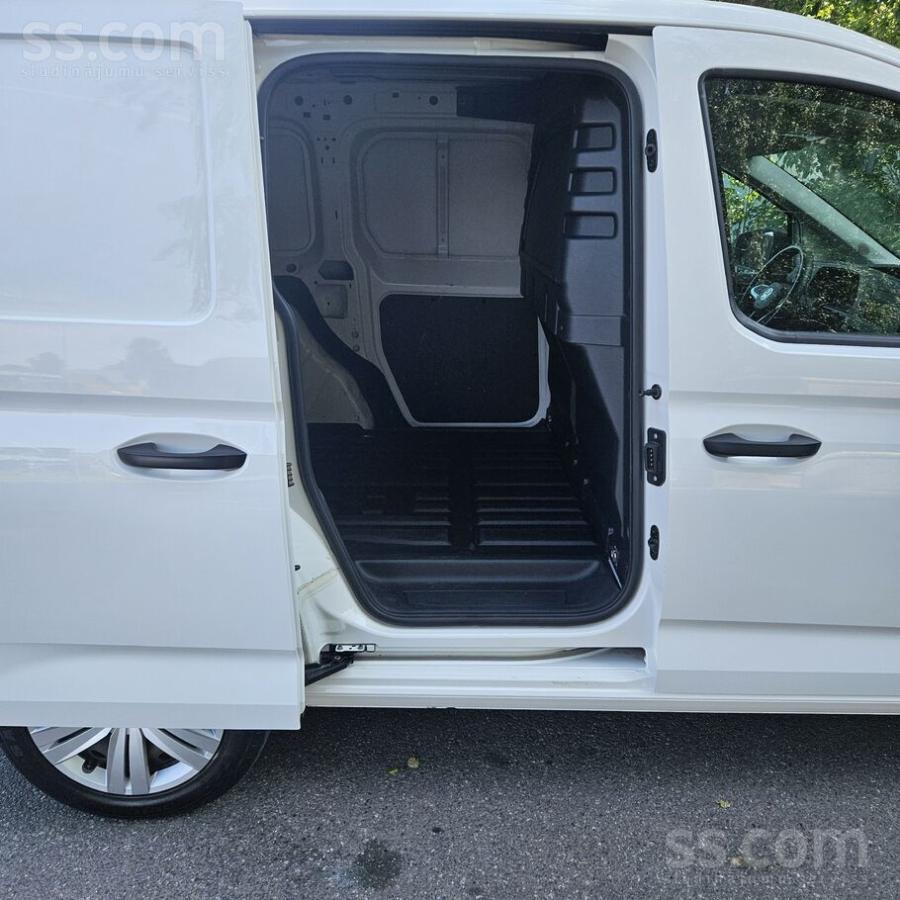 Balts Volkswagen Caddy 2021 Rīga, ar dzinēja tilpumu 2.00 L un nobraukumu 148 tūkst. km par 12000 €, foto 5 vietnē AUTOMOTO.COM.LV