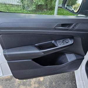 Balts Volkswagen Caddy 2021 Rīga, ar dzinēja tilpumu 2.00 L un nobraukumu 148 tūkst. km par 12000 €, foto 13 vietnē AUTOMOTO.COM.LV