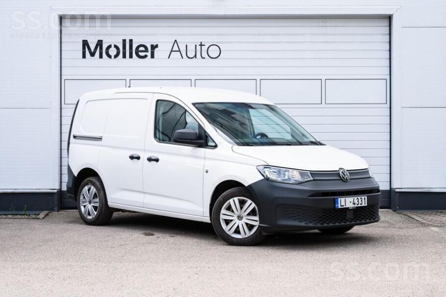 White Volkswagen Caddy 2021 in Riga, with an engine capacity of 2.00 L and mileage of 110 thousand km for 12950 €, photo 3 on AUTOMOTO.COM.LV