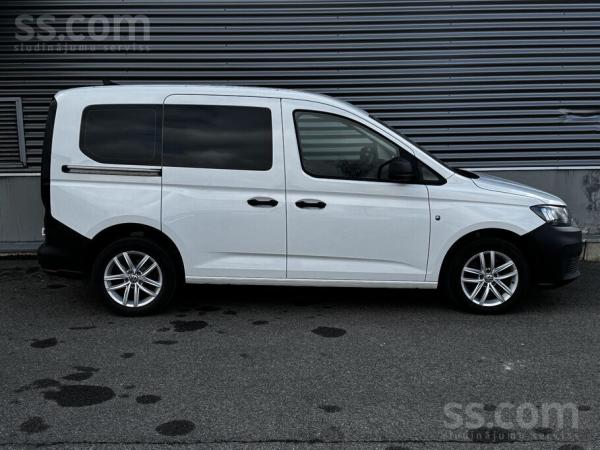 Volkswagen Caddy 2021 Rīga vietnē Balts Volkswagen Caddy 2021 Rīga, ar dzinēja tilpumu 2.00 L un nobraukumu 245 tūkst. km par 14900 €, foto 7 vietnē AUTOMOTO.COM.LV