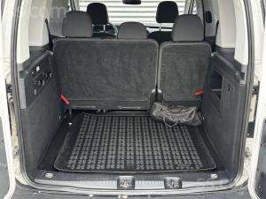 Balts Volkswagen Caddy 2021 Rīga, ar dzinēja tilpumu 2.00 L un nobraukumu 245 tūkst. km par 14900 €, foto 22 vietnē AUTOMOTO.COM.LV