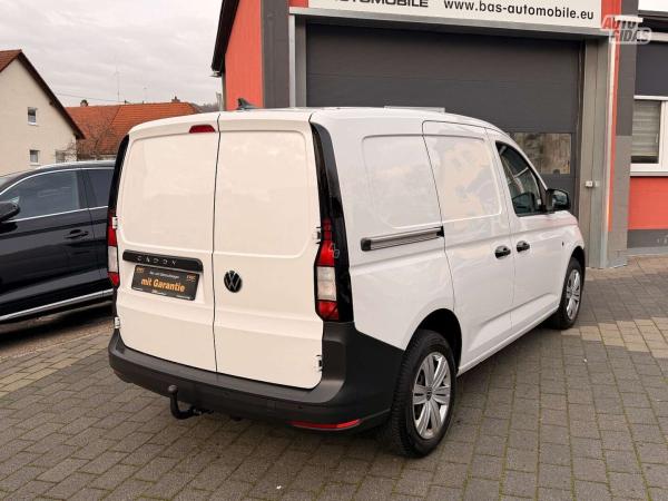 Balts Volkswagen Caddy 2022 Kauņa, ar dzinēja tilpumu 1.50 L un nobraukumu 49 tūkst. km par 22212 €, foto 4 vietnē AUTOMOTO.COM.LV