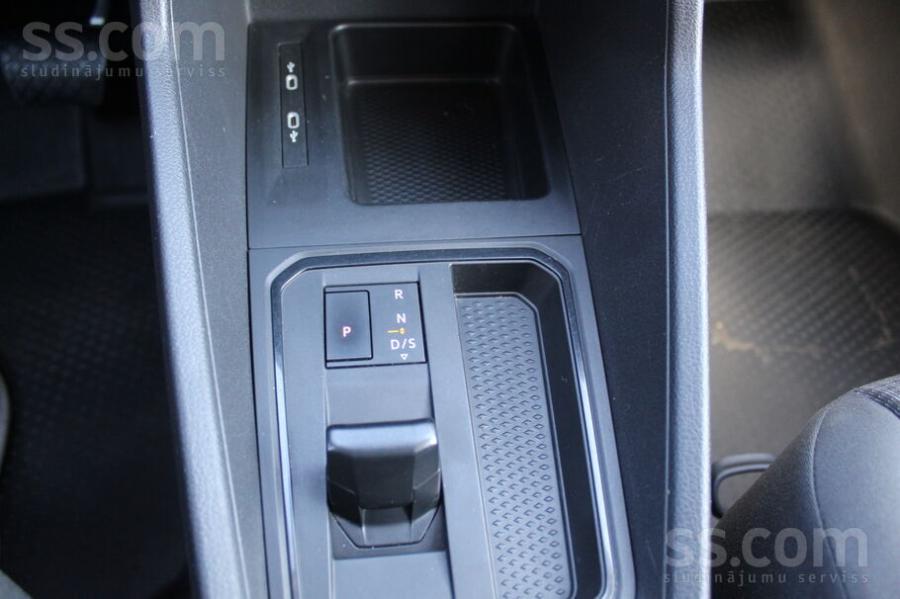 Balts Volkswagen Caddy 2022 Liepāja, ar dzinēja tilpumu 2.00 L un nobraukumu 229 tūkst. km par 16000 €, foto 17 vietnē AUTOMOTO.COM.LV