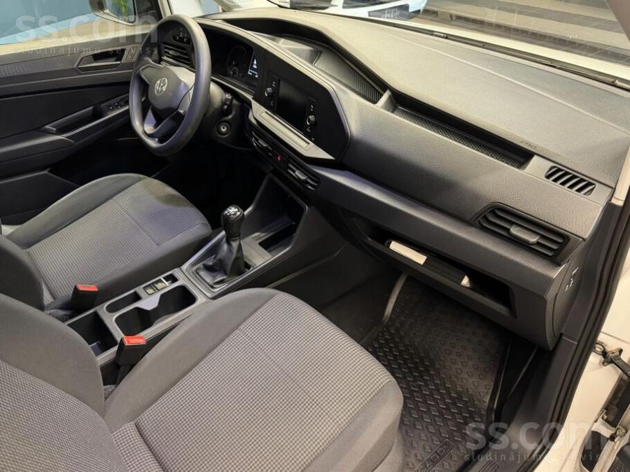 White Volkswagen Caddy 2022 in Riga, with an engine capacity of 2.00 L and mileage of 198 thousand km for 10490 €, photo 15 on AUTOMOTO.COM.LV