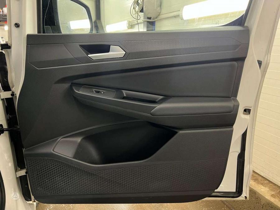 Balts Volkswagen Caddy 2022 Viļņa, ar dzinēja tilpumu 1.97 L un nobraukumu 197 tūkst. km par 18755 €, foto 38 vietnē AUTOMOTO.COM.LV