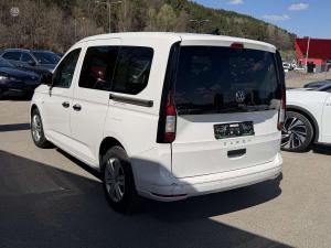 White Volkswagen Caddy 2022 in Vilnius, with an engine capacity of 1.50 L and mileage of 92 thousand km for 15200 €, photo 7 on AUTOMOTO.COM.LV