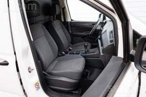 White Volkswagen Caddy 2022 in Riga, with an engine capacity of 2.00 L and mileage of 152 thousand km for 12950 €, photo 7 on AUTOMOTO.COM.LV