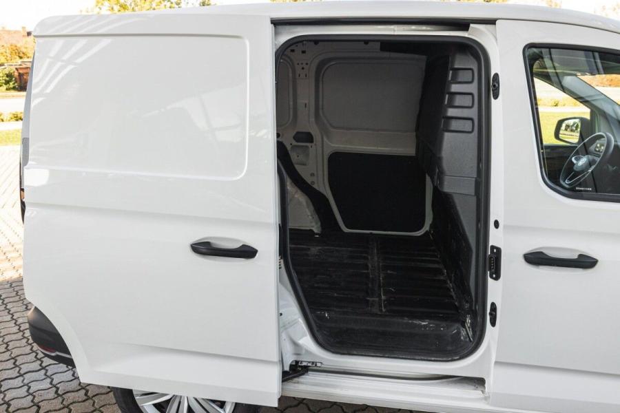 Balts Volkswagen Caddy 2022 Ventspils, ar dzinēja tilpumu 2.00 L un nobraukumu 41 tūkst. km par 16400 €, foto 12 vietnē AUTOMOTO.COM.LV