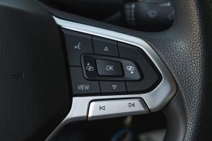 Balts Volkswagen Caddy 2022 Ventspils, ar dzinēja tilpumu 2.00 L un nobraukumu 41 tūkst. km par 16400 €, foto 21 vietnē AUTOMOTO.COM.LV
