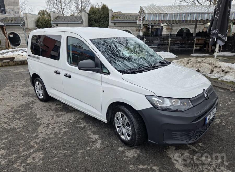Balts Volkswagen Caddy 2023 Rīga, ar dzinēja tilpumu 2.00 L un nobraukumu 53 tūkst. km par 19950 €, foto 1 vietnē AUTOMOTO.COM.LV