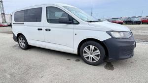 White Volkswagen Caddy 2023 in Siauliai, with an engine capacity of 1.97 L and mileage of 86 thousand km for 15900 €, photo 4 on AUTOMOTO.COM.LV