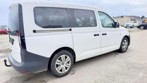 White Volkswagen Caddy 2023 in Siauliai, with an engine capacity of 1.97 L and mileage of 86 thousand km for 15900 €, photo 5 on AUTOMOTO.COM.LV