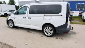 White Volkswagen Caddy 2023 in Siauliai, with an engine capacity of 1.97 L and mileage of 86 thousand km for 15900 €, photo 7 on AUTOMOTO.COM.LV
